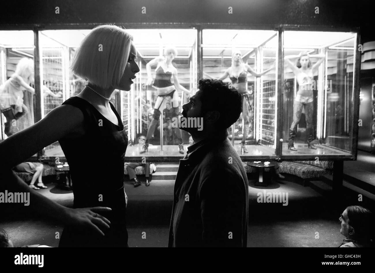 ANGEL-A Frankreich 2006 Luc Besson André (Jamel Debbouze) et Angel-A ...