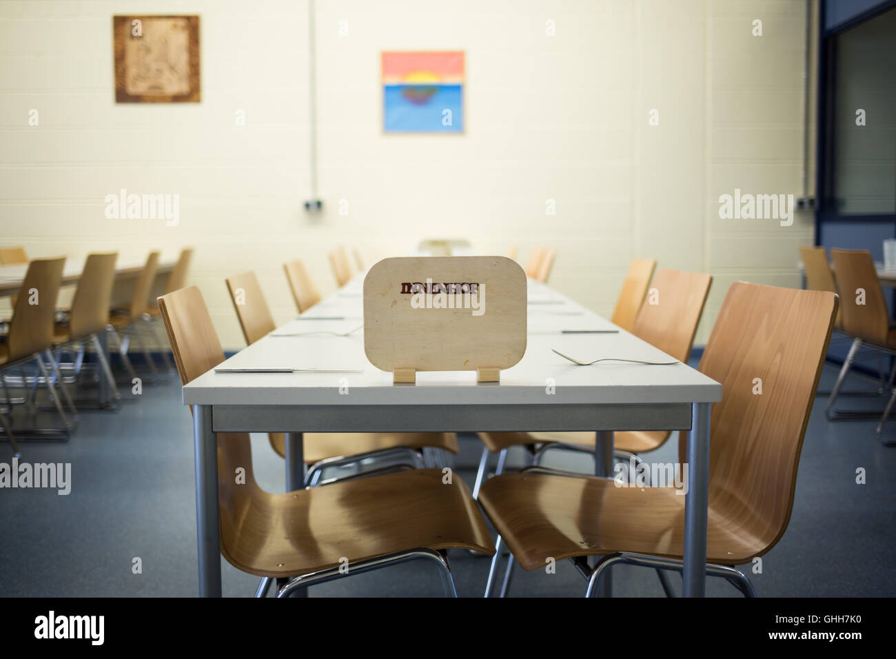 Cantine prison Banque de photographies et d’images à haute résolution ...