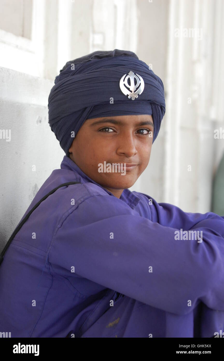 Moine avec enfant Banque de photographies et d’images à haute ...