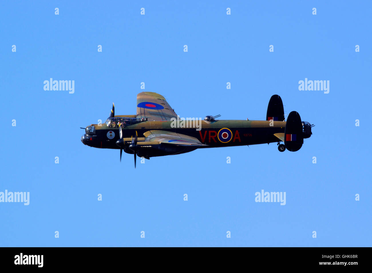 Patrimoine canadien des avions de guerre Avro Lancaster Mk X, C-GVRA ...