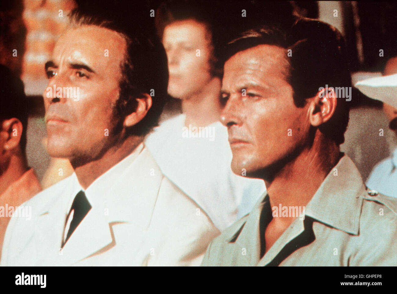 Der Mann Mit Dem Goldenen Colt Banque d'image et photos - Alamy