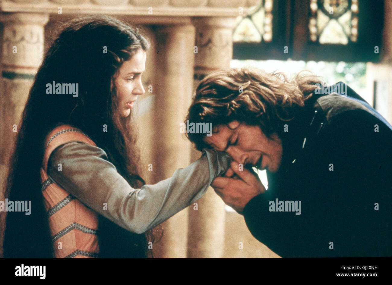 DER ERSTE RITTER- Lancelot (RICHARD GERE) und Königin Guinevere (JULIA ORMOND) empfinden tiefe ...