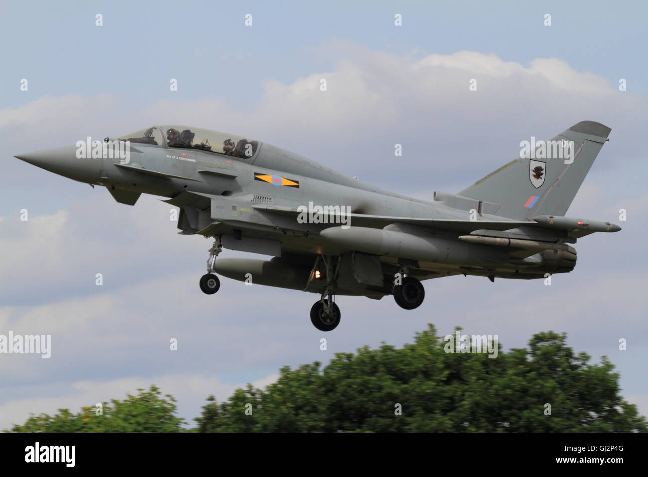 Raf typhoon with missiles Banque de photographies et d’images à haute ...