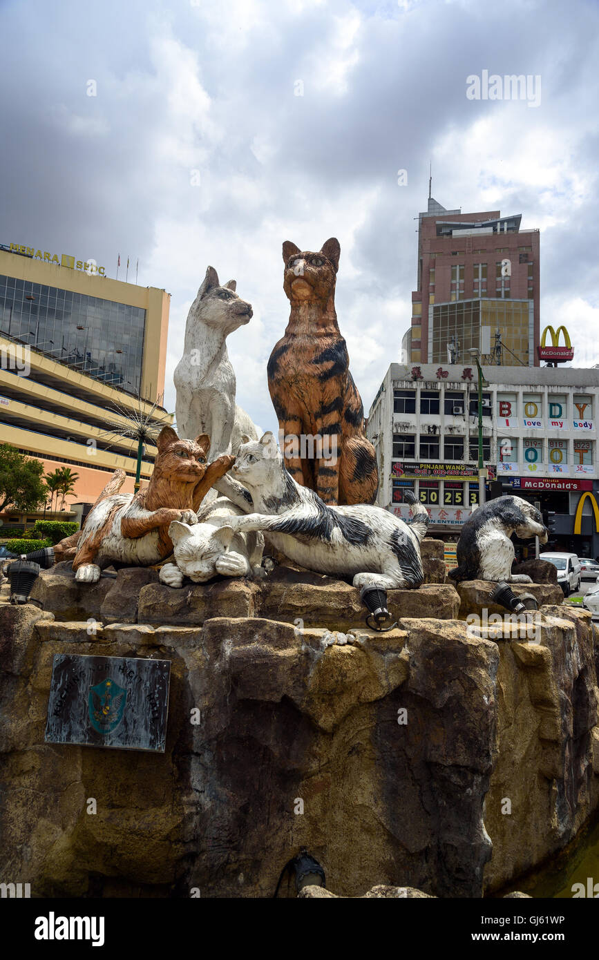 Kuching, Malaisie monument chats au centre de Kuching. Sarawak. Bornéo ...