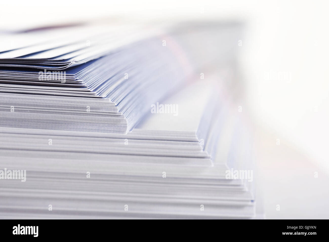 Lecture De Papiers Banque d'image et photos - Alamy