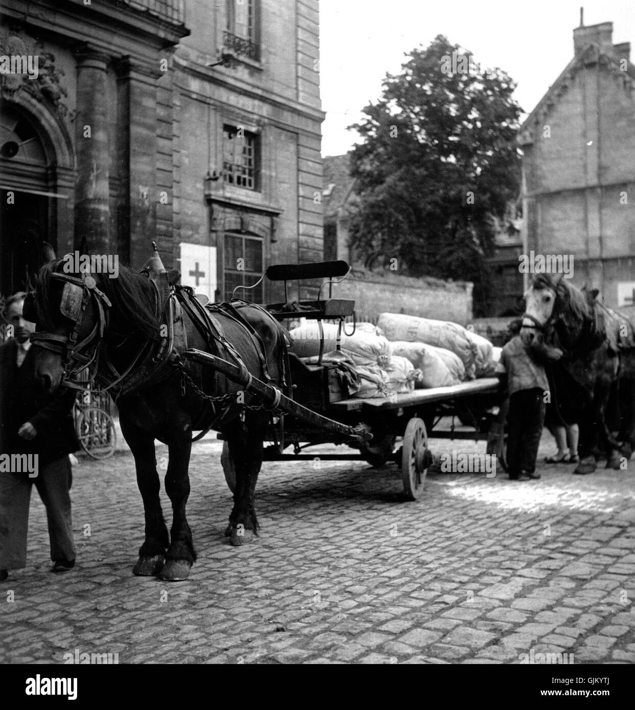 Caen 1944 Banque de photographies et d’images à haute résolution - Alamy