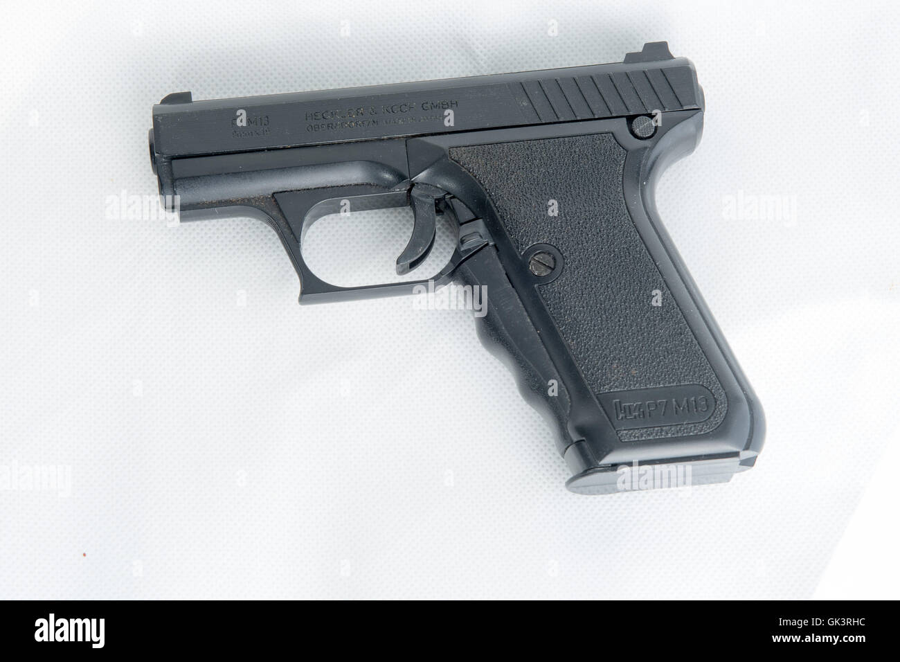 Concealed gun Banque de photographies et d’images à haute résolution ...