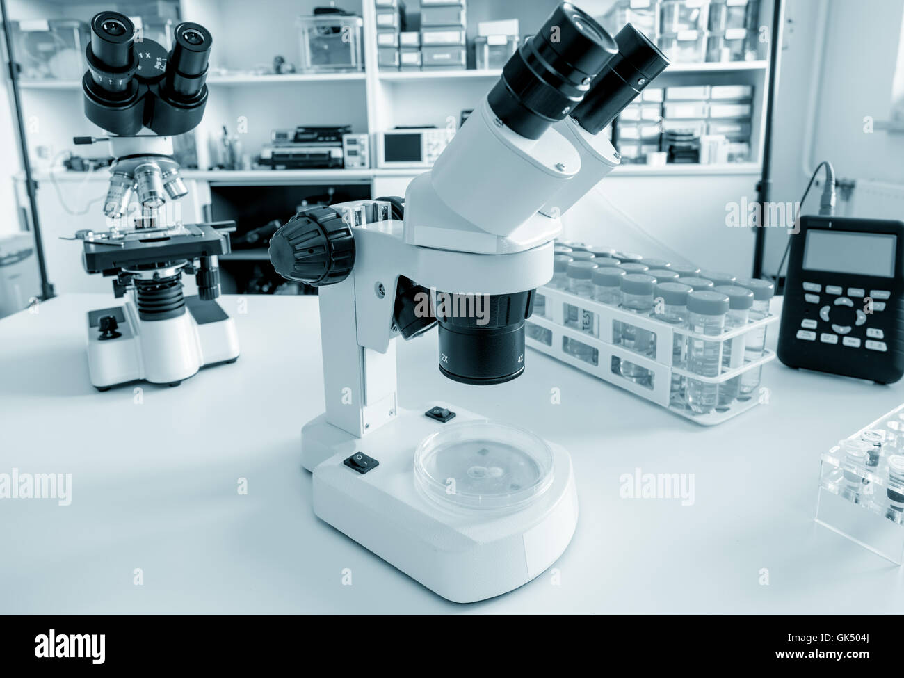 Laboratoire de microbiologie Banque de photographies et d’images à ...