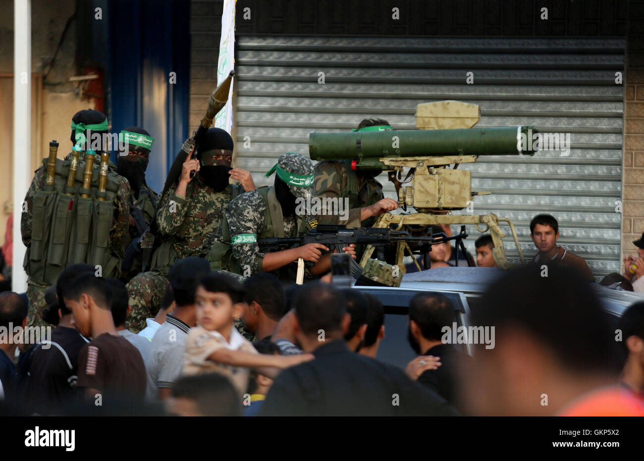 Rafah, dans la bande de Gaza, en Palestine. Août 21, 2016. Des membres ...