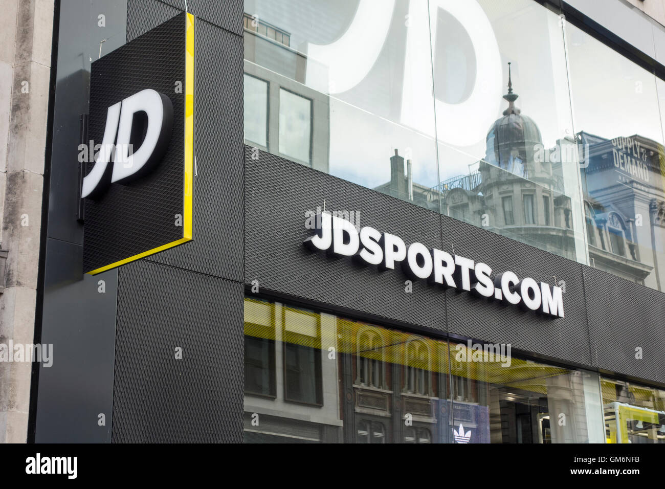 Logo jd sports Banque de photographies et d’images à haute résolution - Alamy