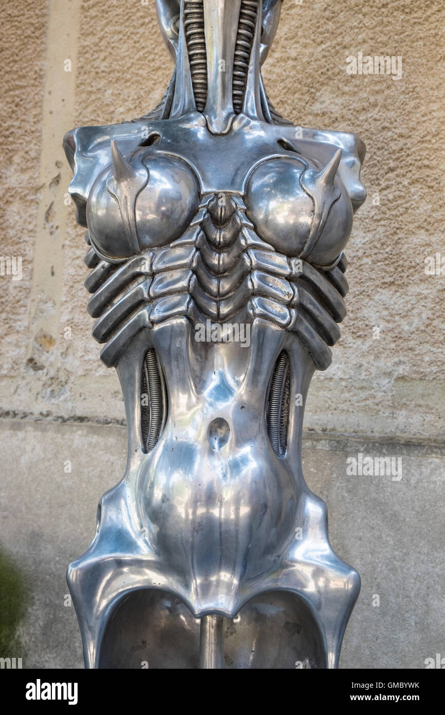 Giger museum switzerland Banque de photographies et d’images à haute ...