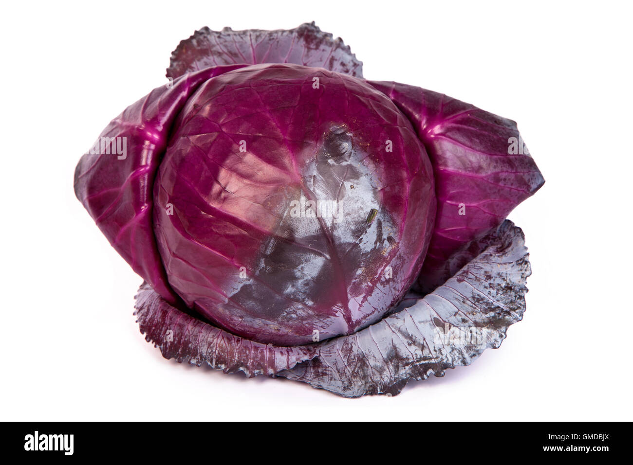 Chou rouge bio Banque d'images détourées - Alamy