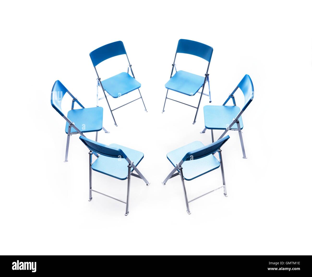 Cercle de chaises Banque de photographies et d’images à haute ... Cercle de chaises Banque de photographies et d’images à haute ...