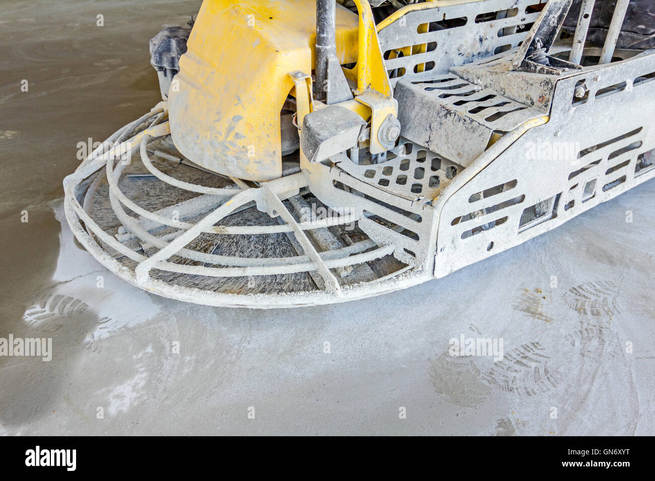 Détail de l'alimentation mise à niveau automatique machine à la truelle ...