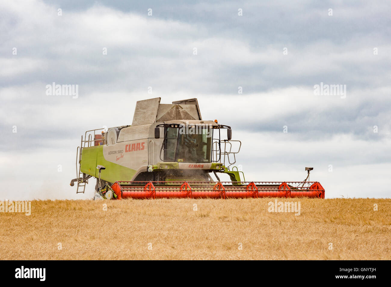 Moissonneuse claas lexion claas Banque de photographies et d’images à ...