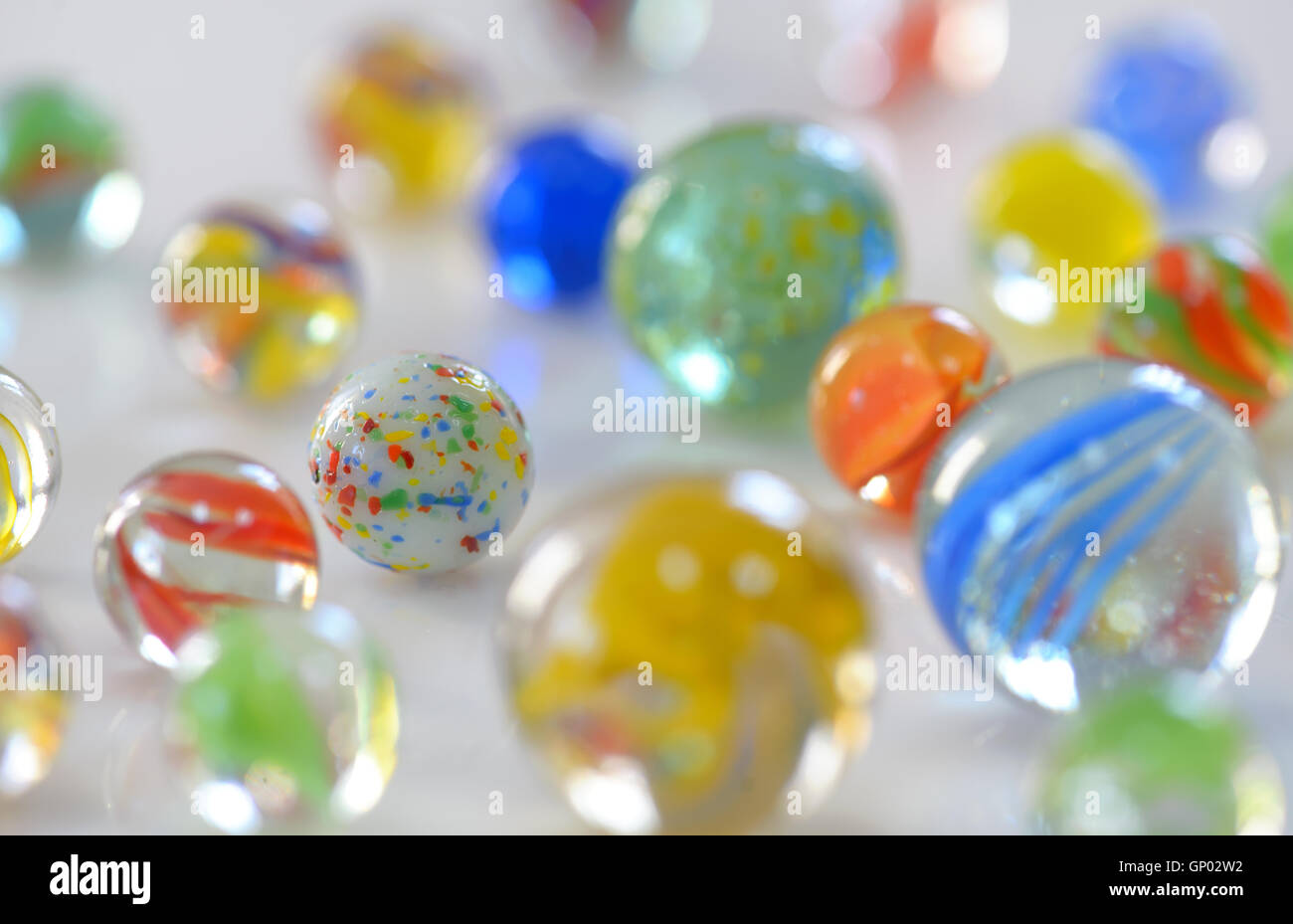 Billes En Verre Banque d'image et photos - Alamy