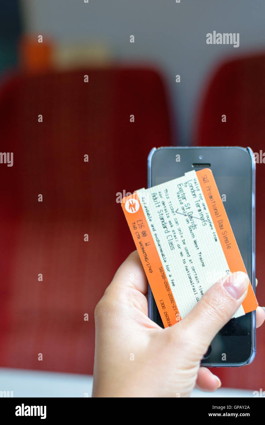 Billet de train Banque de photographies et d’images à haute résolution ...