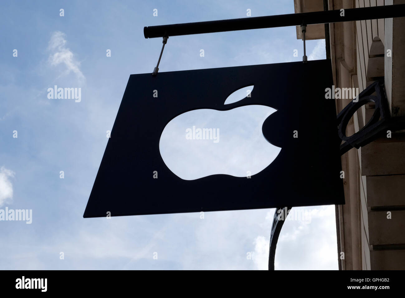 Logo apple store Banque de photographies et d’images à haute résolution ...