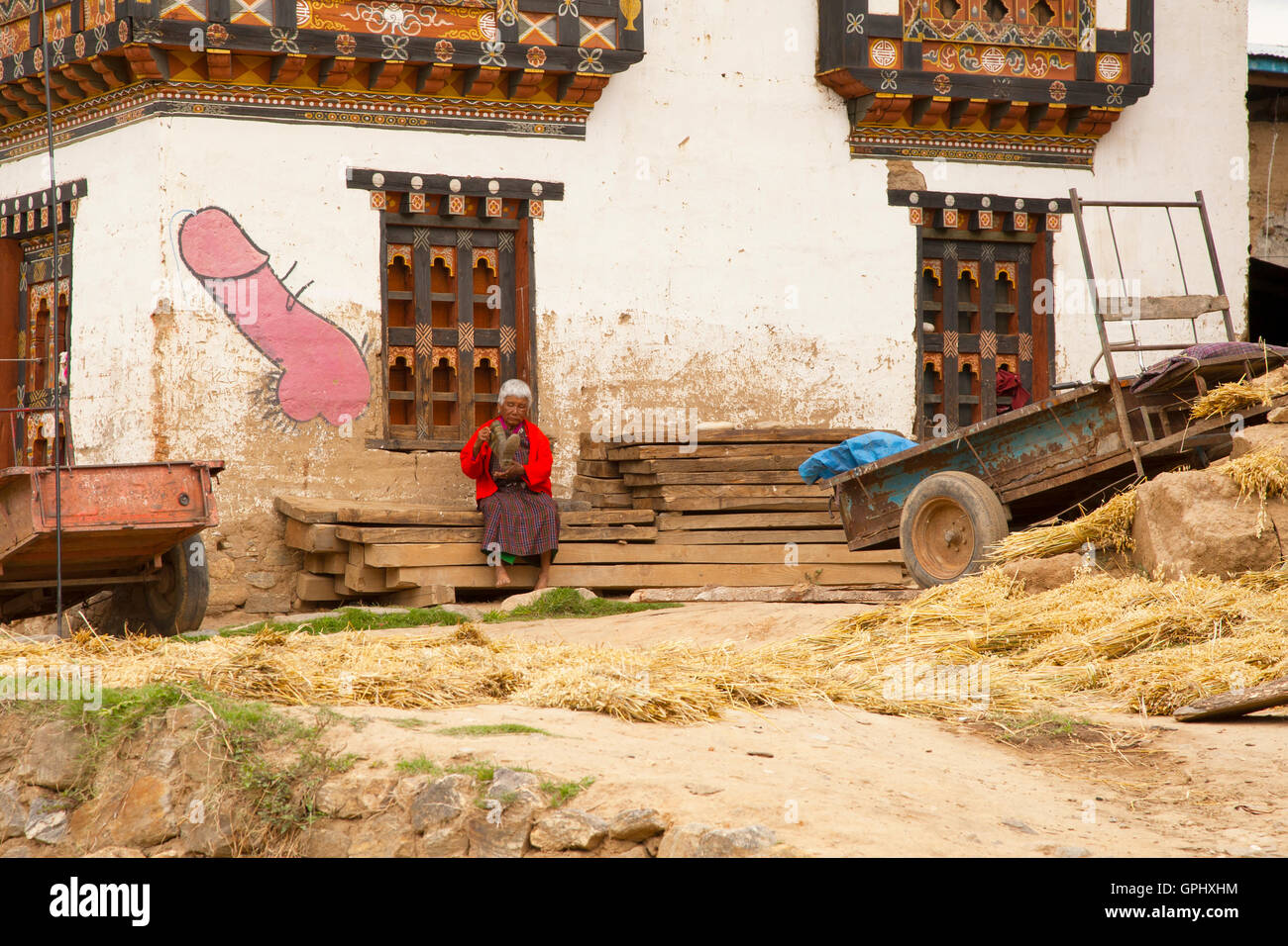 Peintures de phallus au Bhoutan Photo Stock - Alamy