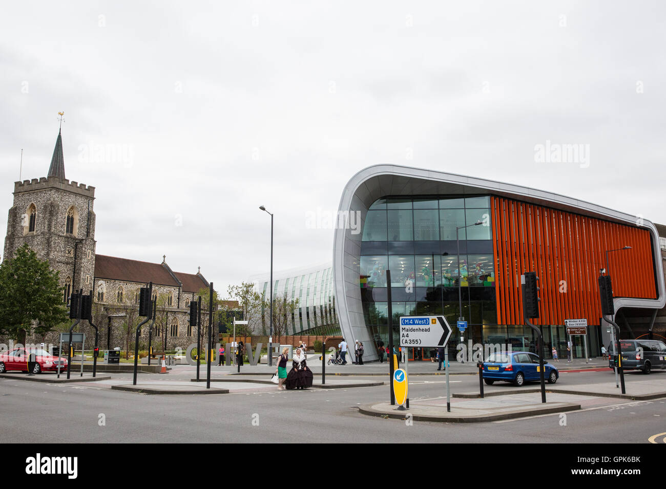 Slough Town Centre Photos & Slough Town Centre Images - Alamy