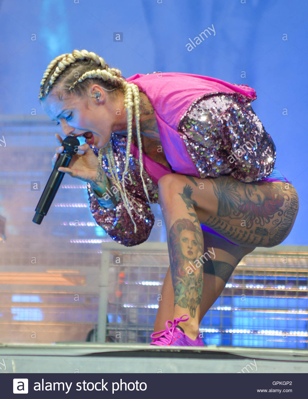 Jennifer weist Banque de photographies et d’images à haute résolution ...