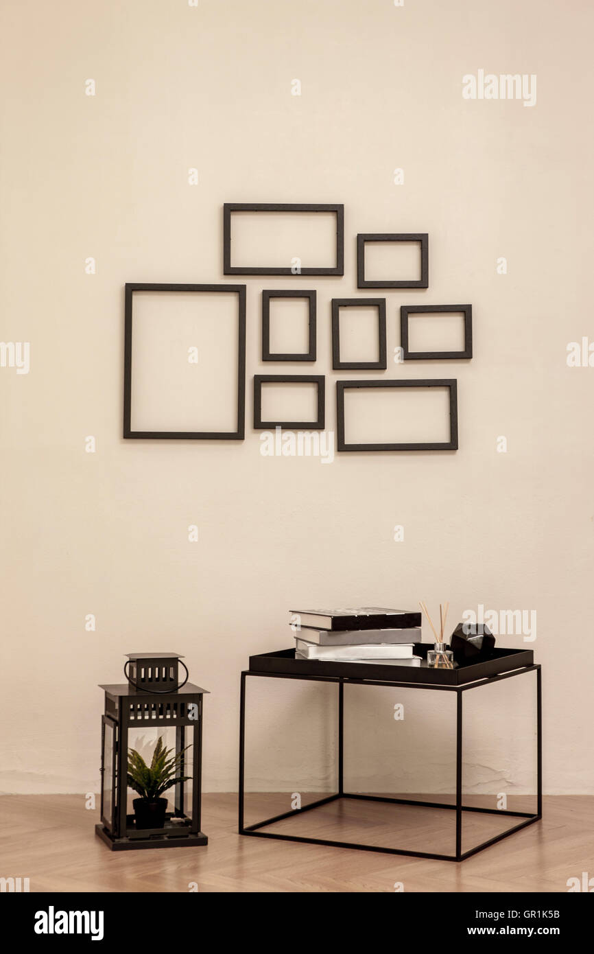 Planted pot Banque de photographies et d’images à haute résolution - Alamy