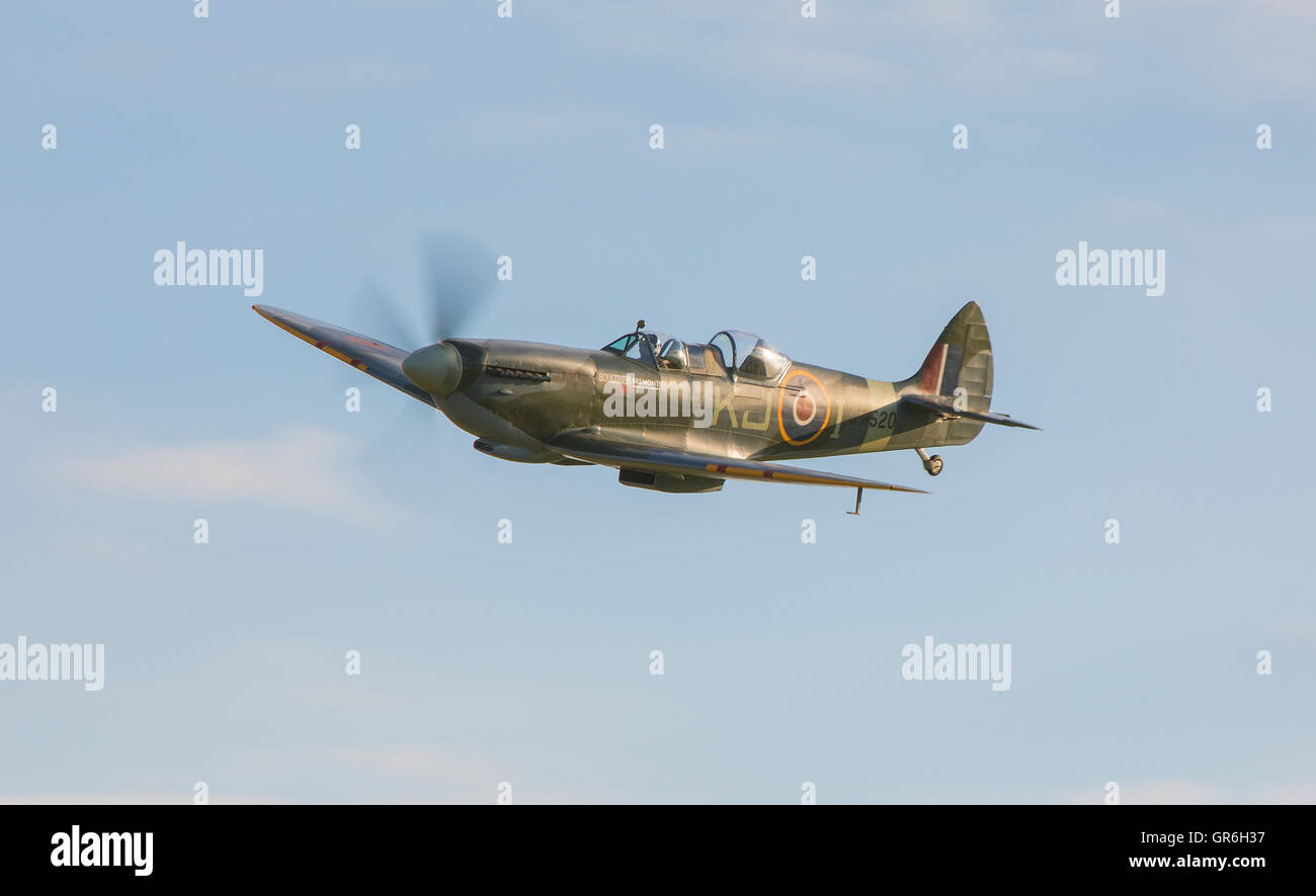 Vickers supermarine Banque de photographies et d’images à haute ...