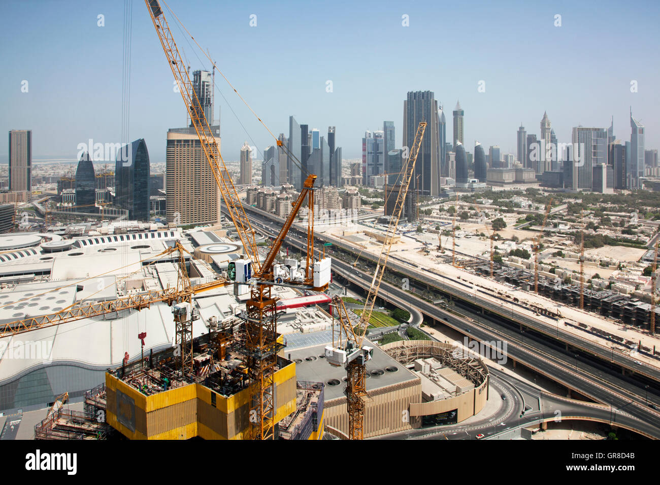 Construction dubai Banque de photographies et d’images à haute ...