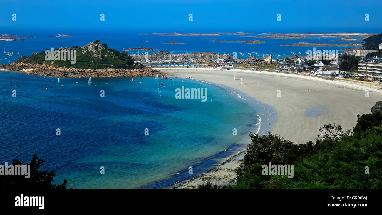 Plage de Trebeurden, Bretagne, France Photo Stock - Alamy