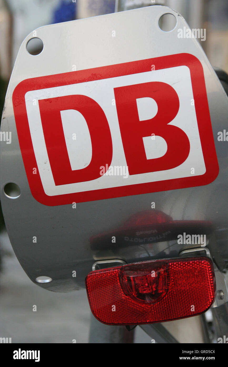 German railway logo db deutsche Banque de photographies et d’images à ...
