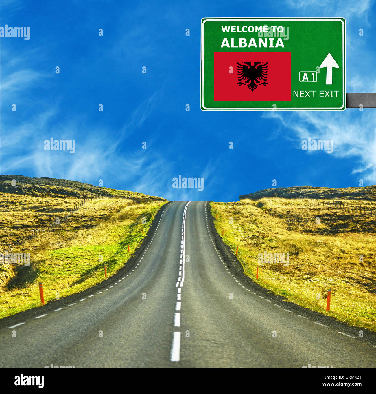 Albania road sign Banque de photographies et d’images à haute ...