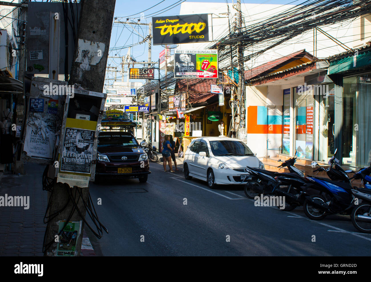 Koh samui street Banque de photographies et d’images à haute résolution ...