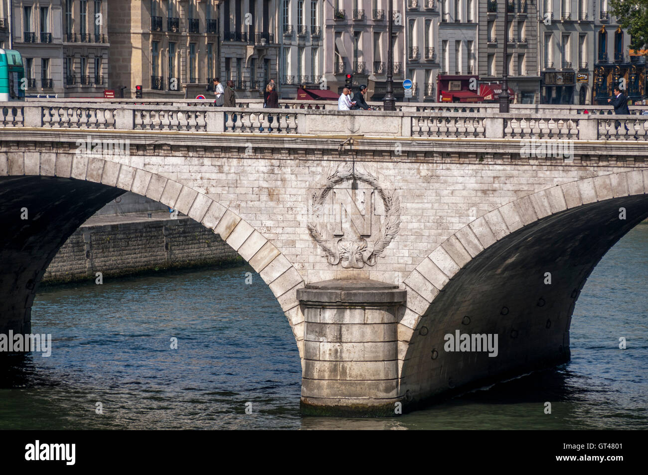 Pont saint michel paris Banque de photographies et d’images à haute ...