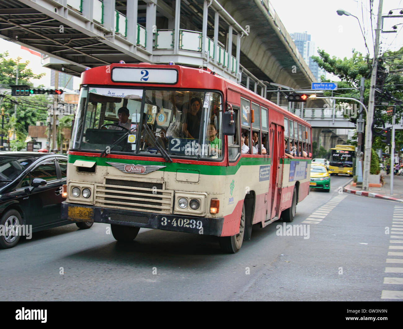 Thailand bus Banque de photographies et d’images à haute résolution - Alamy