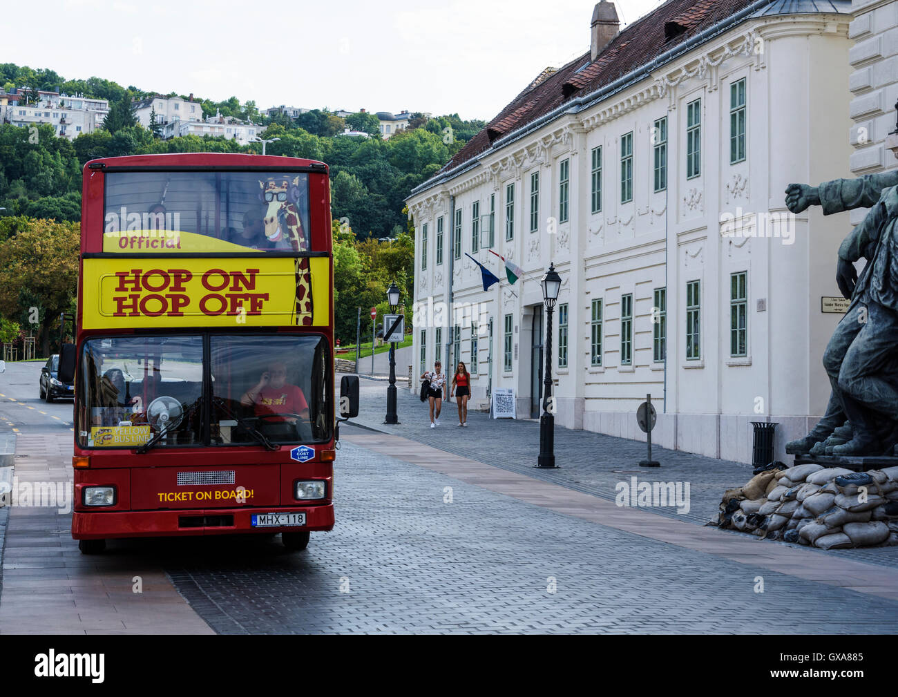 Budapest bus Banque de photographies et d’images à haute résolution - Alamy