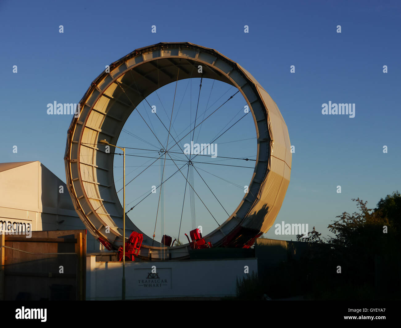 M-pipe sous-marin en fibre de carbone du système mondial de Magma ...