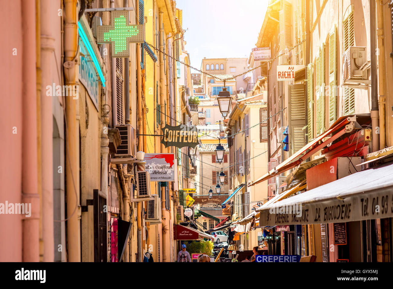 Shops in cannes Banque de photographies et d’images à haute résolution ...