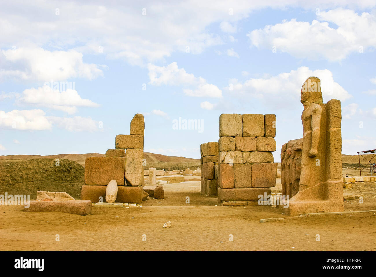 Tanis egypt Banque de photographies et d’images à haute résolution - Alamy