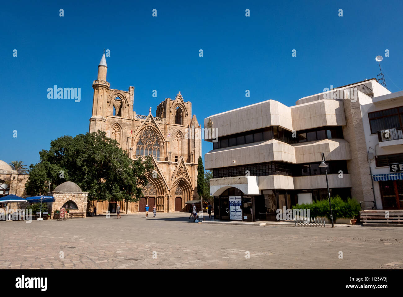 Lala mustafa pasha mosque famagusta Banque de photographies et d’images ...