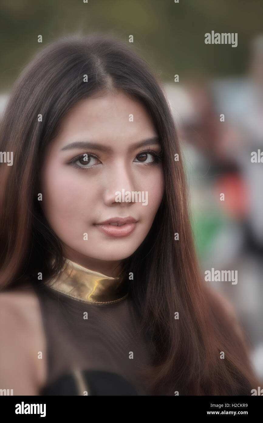 Beautiful thai women Banque de photographies et d’images à haute ...