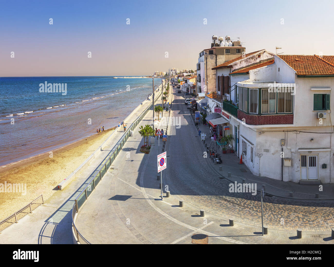 Larnaca, plage, chypre Banque de photographies et d’images à haute ...