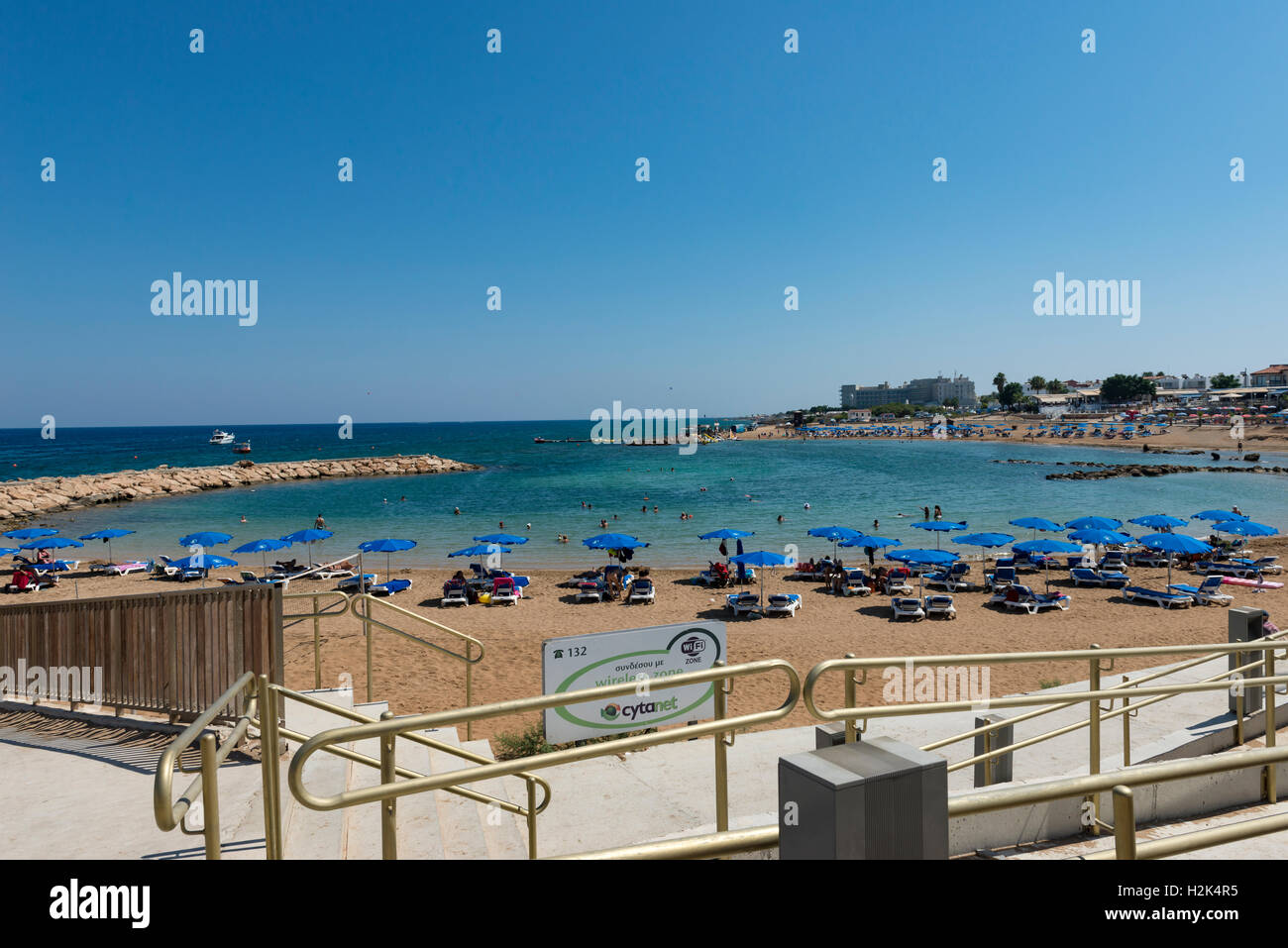 Plages chypre Banque de photographies et d’images à haute résolution ...