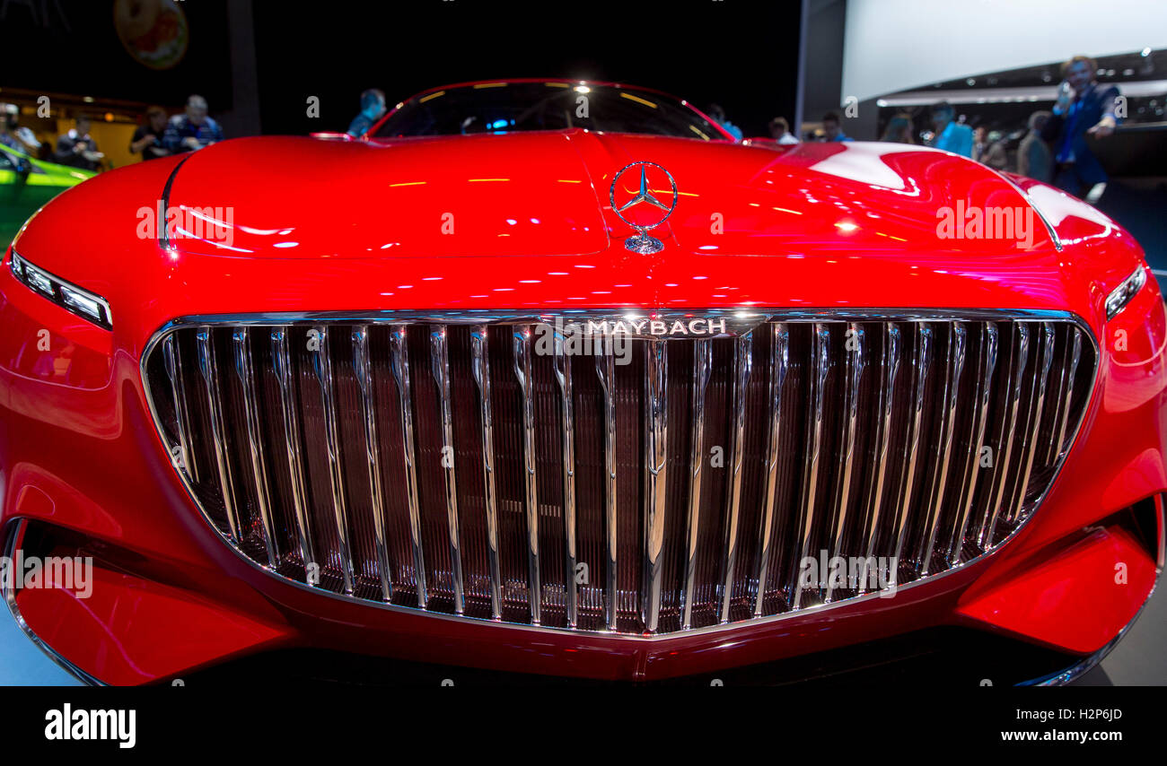Mercedes maybach vision 6 Banque de photographies et d’images à haute ...