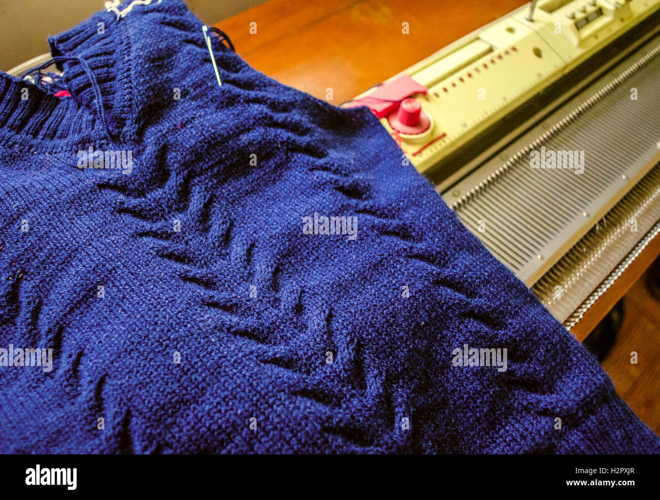 Machine à tricoter Banque de photographies et d’images à haute ...