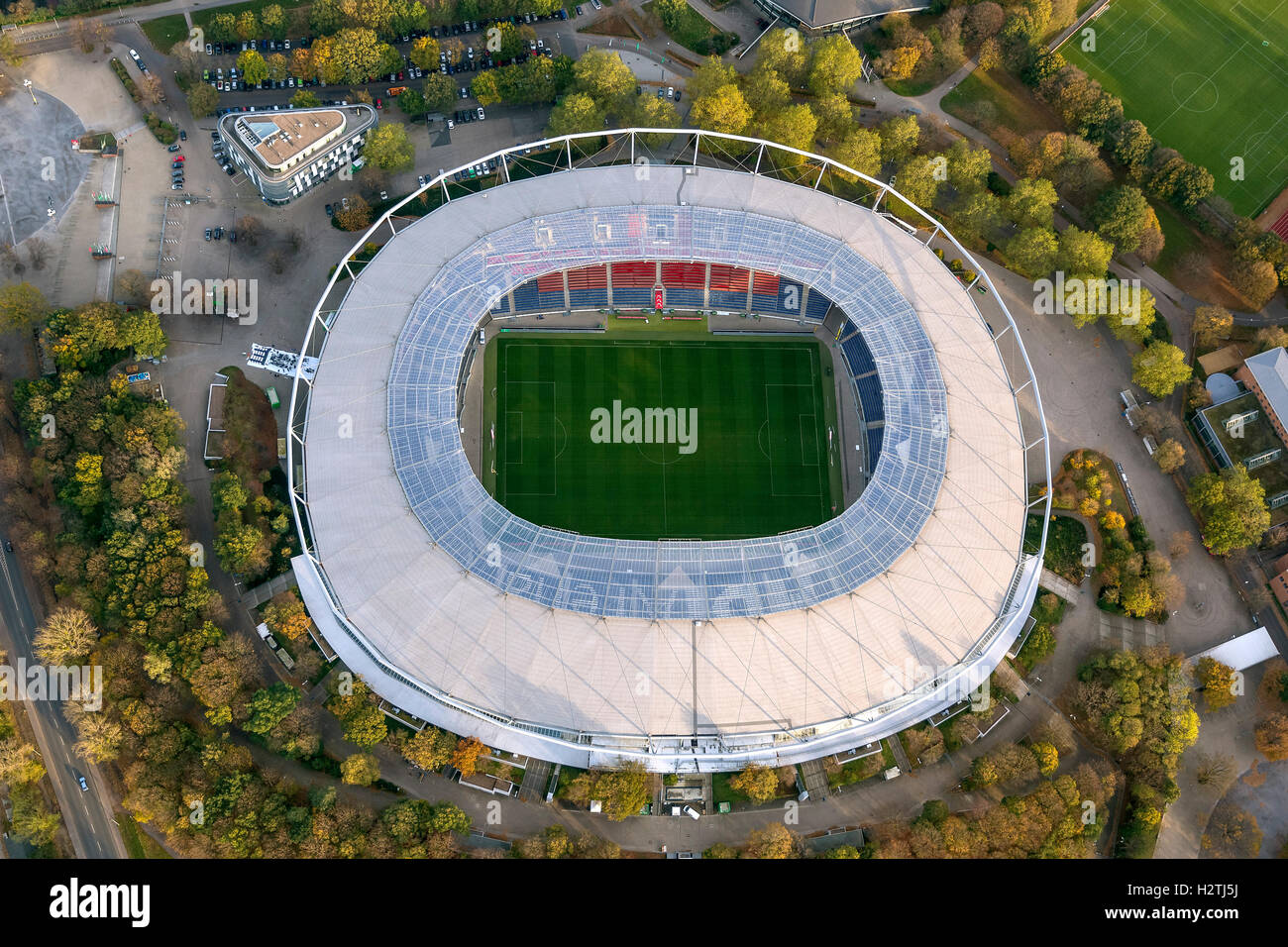 Hanover 96 football stadium Banque de photographies et d’images à haute ...