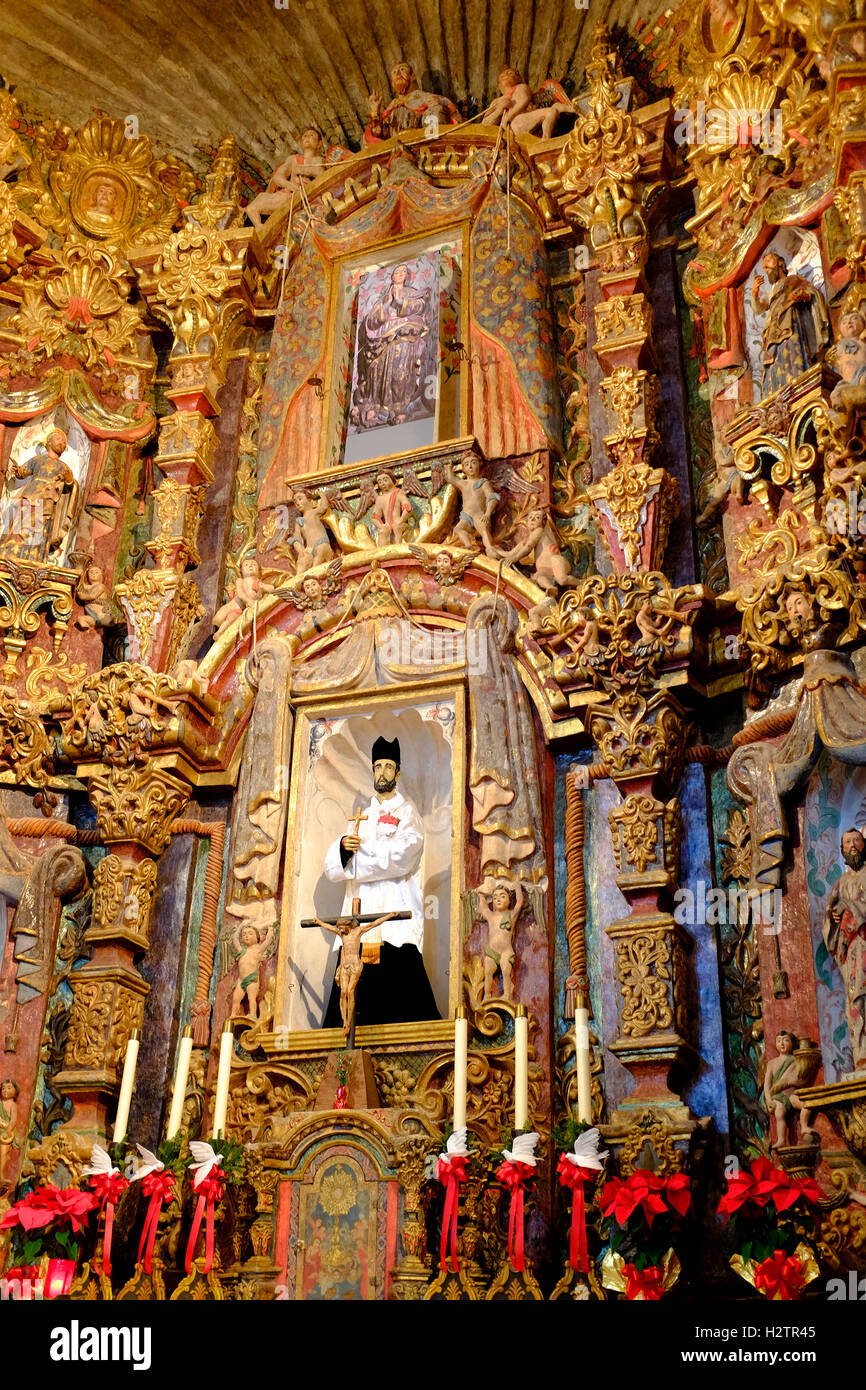Symboles religieux catholiques Banque de photographies et d’images à ...