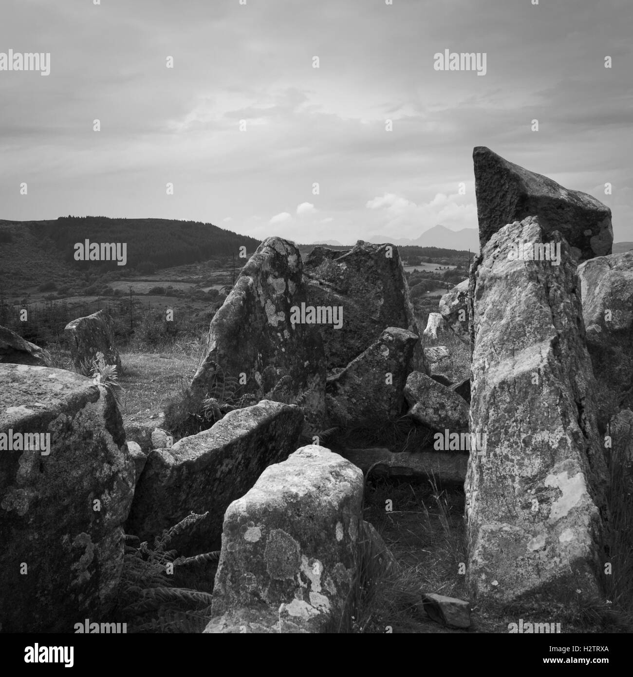 Giants tomb Banque de photographies et d’images à haute résolution - Alamy