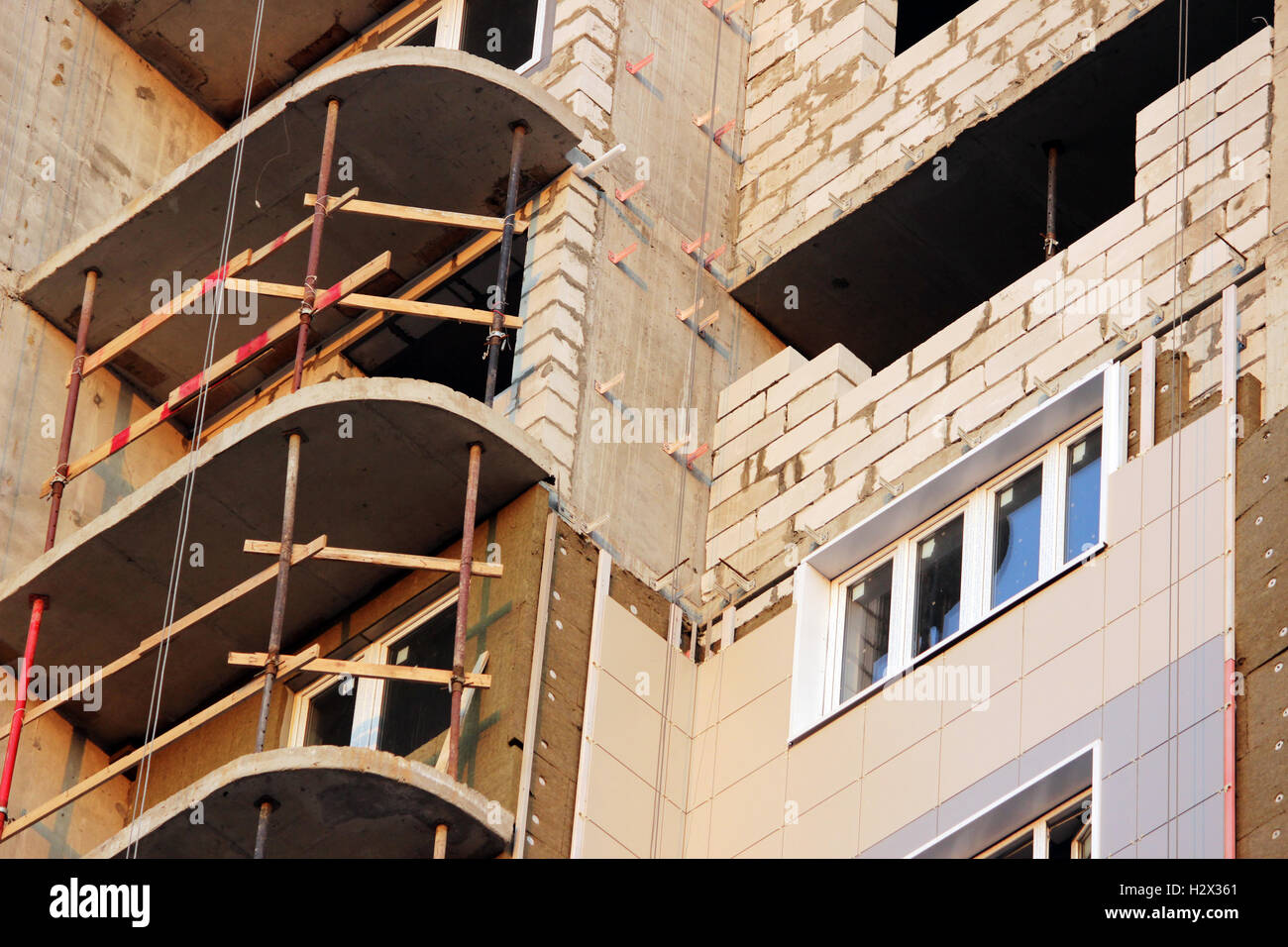 Coffrage de béton monolithique rack télescopique dans la construction d ...
