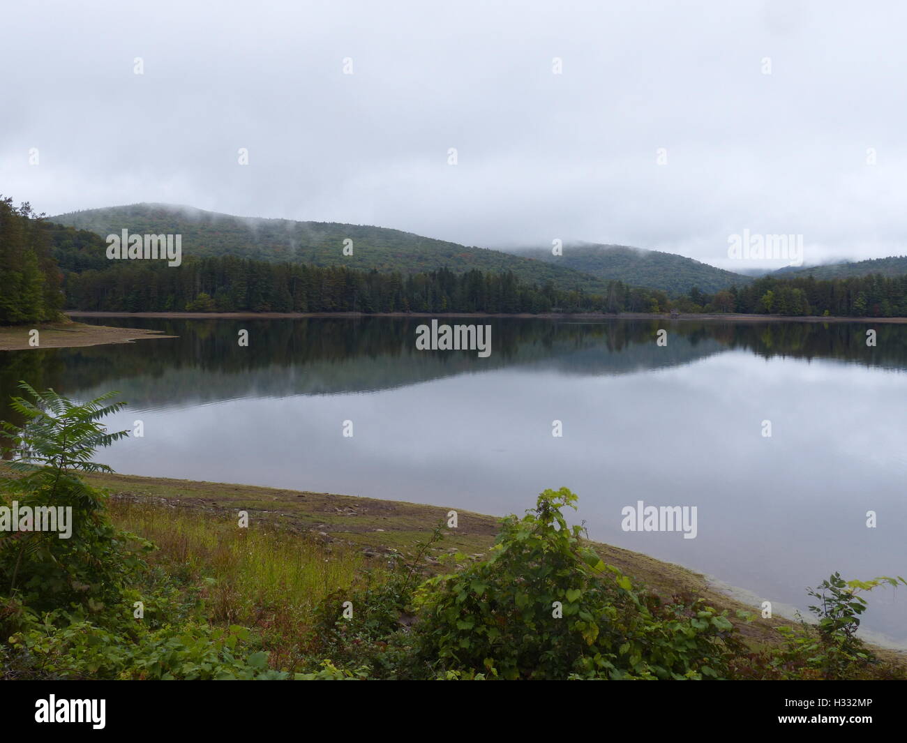 Eau en recul Banque de photographies et d’images à haute résolution - Alamy