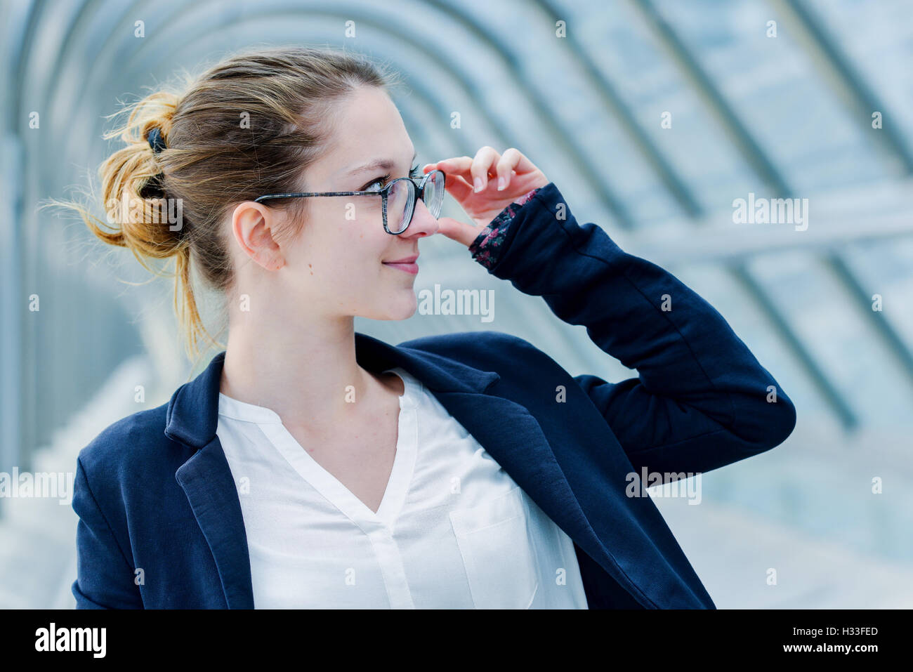 Jeune cadre dynamique Banque de photographies et d’images à haute ...